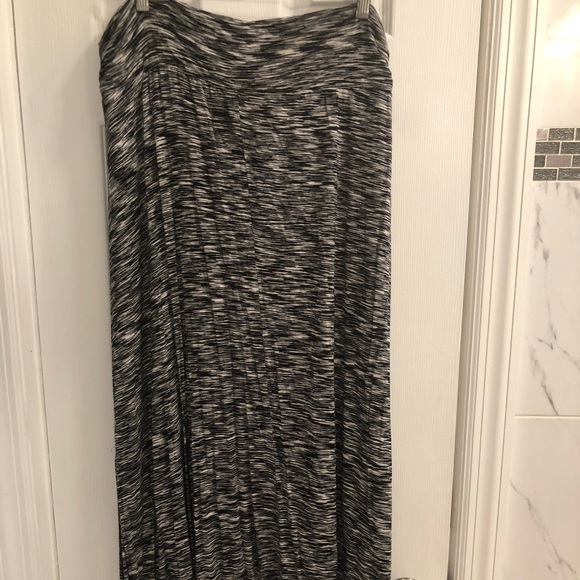 Merona | Skirts | Casual High Waisted Black And White Skirt | Poshmark